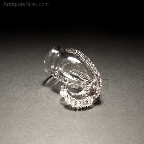 Antiques Atlas - 18th Century Snuff Mull Glass Flask C1760