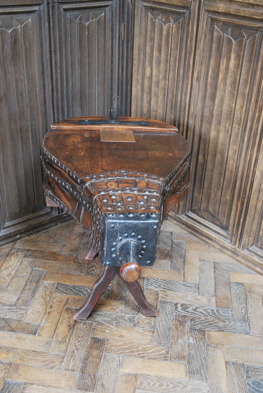 Antique French Bellows Coffee Table - Antiques Atlas