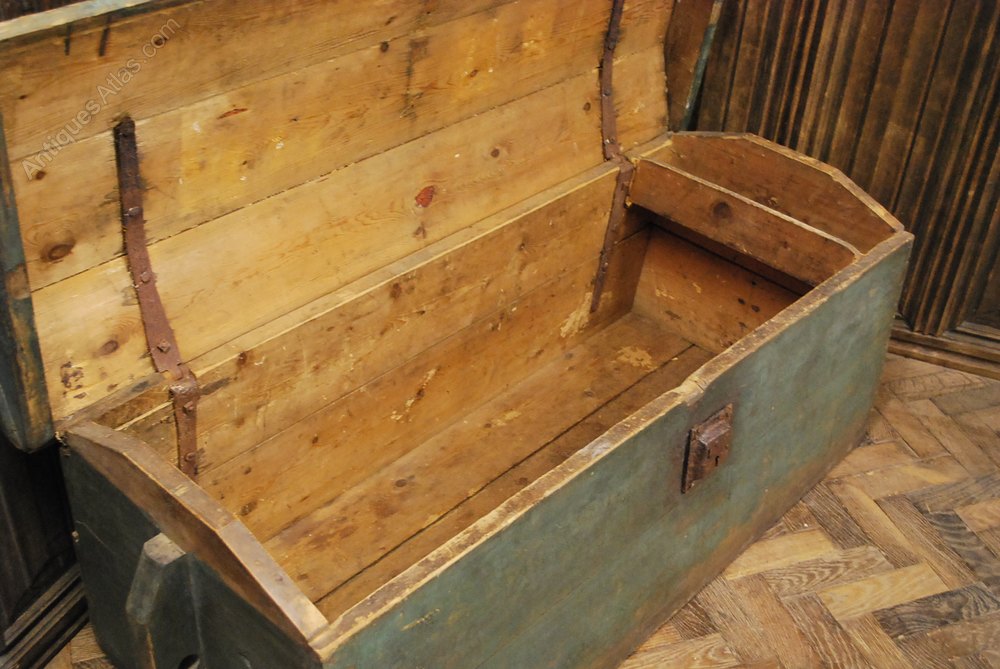 Painted French Maritime Chest - Antiques Atlas