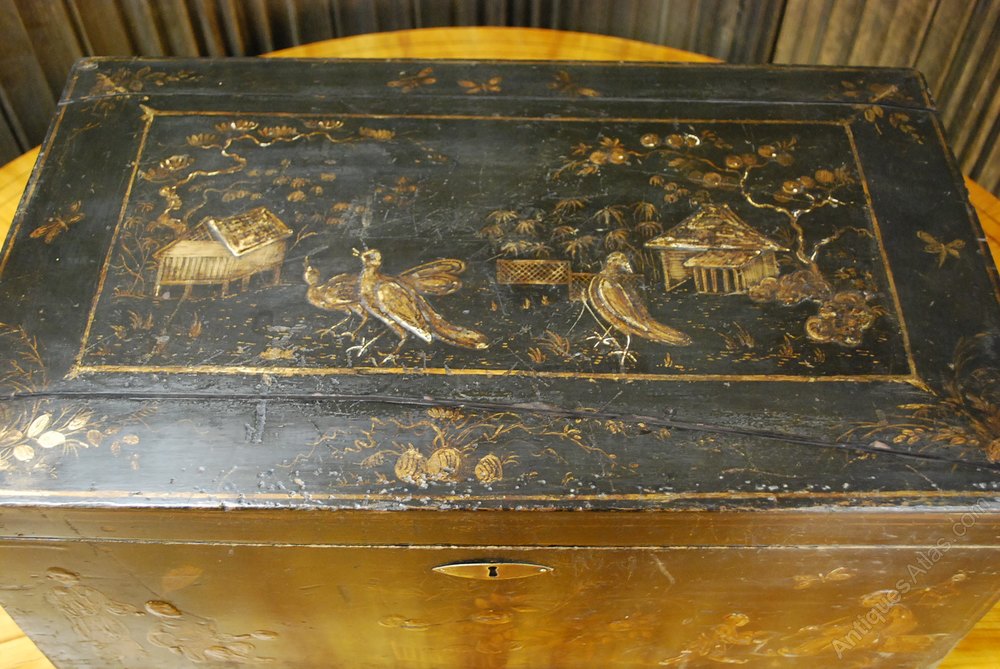 Antiques Atlas - Regency Chinoiserie Japanned Box