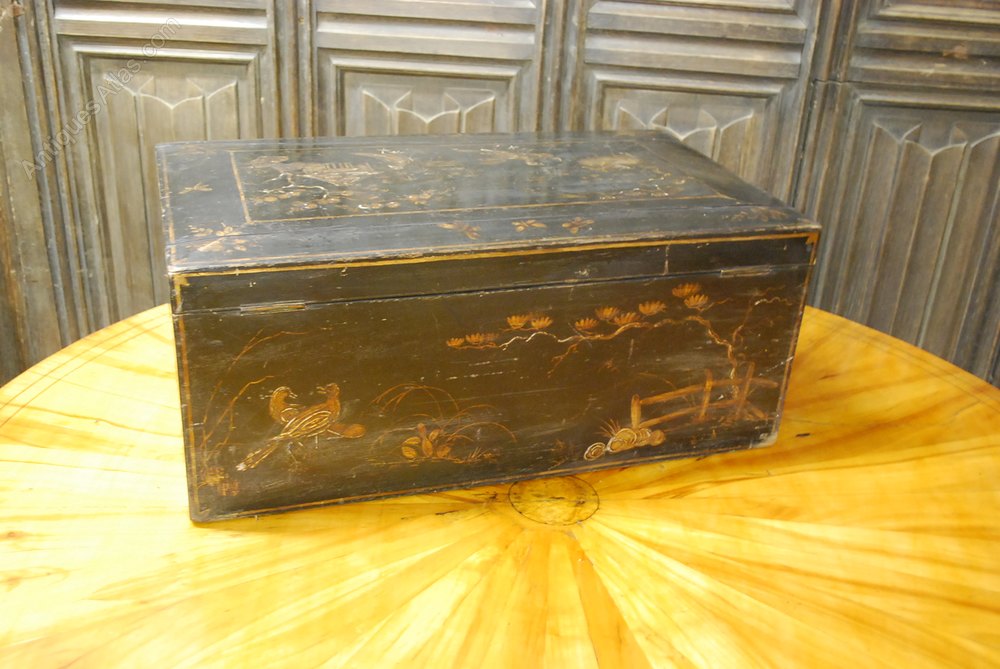 Antiques Atlas - Regency Chinoiserie Japanned Box