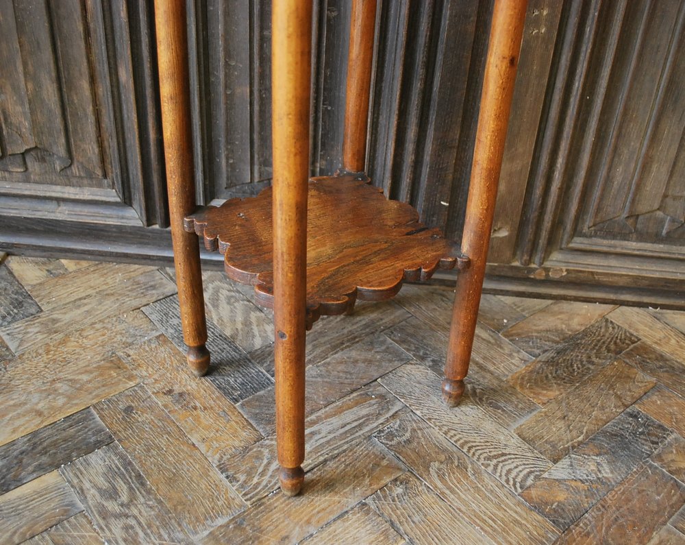 Small Elm Occasional Table - Antiques Atlas