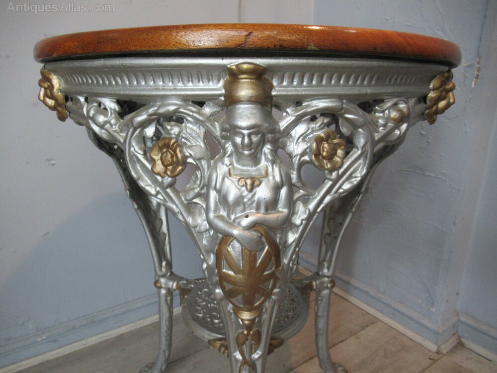Britannia Cast Iron Pub Table as350a2110 - Antiques Atlas