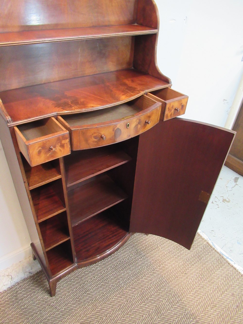 Mahogany And Yew Wood Side Cabinet - Antiques Atlas