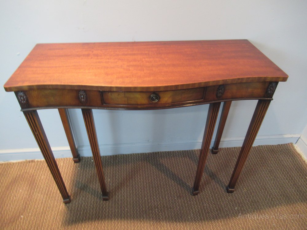 Antiques Atlas - Mahogany Side Or Hall Table