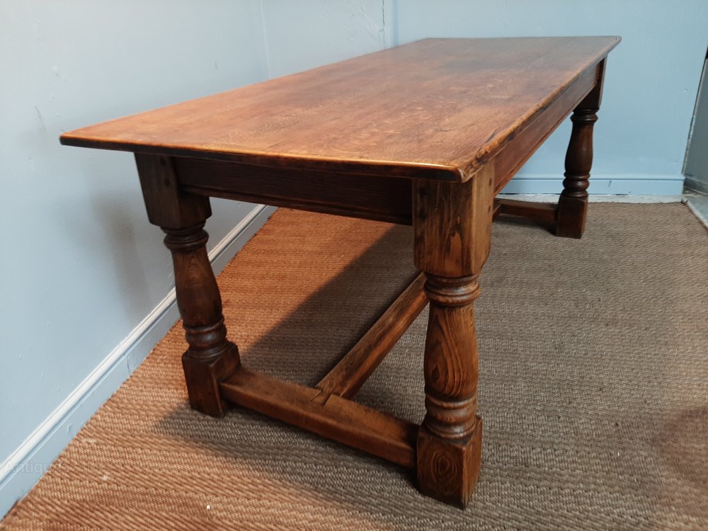Oak Refectory Dining Table - Antiques Atlas