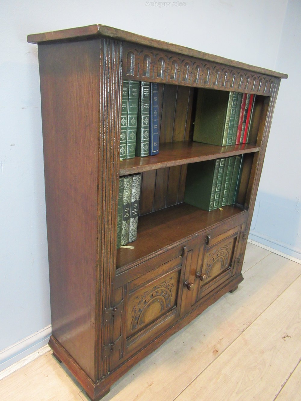 Small Oak Open Bookcase - Antiques Atlas