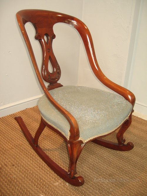 Victorian Mahogany Rocking Chair - Antiques Atlas