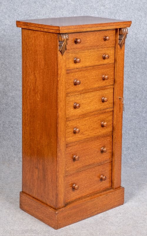 Golden Oak Wellington Chest - Antiques Atlas
