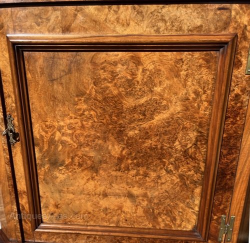 Victorian Burr Walnut Floor Standing Corner Cupboard - Antiques Atlas