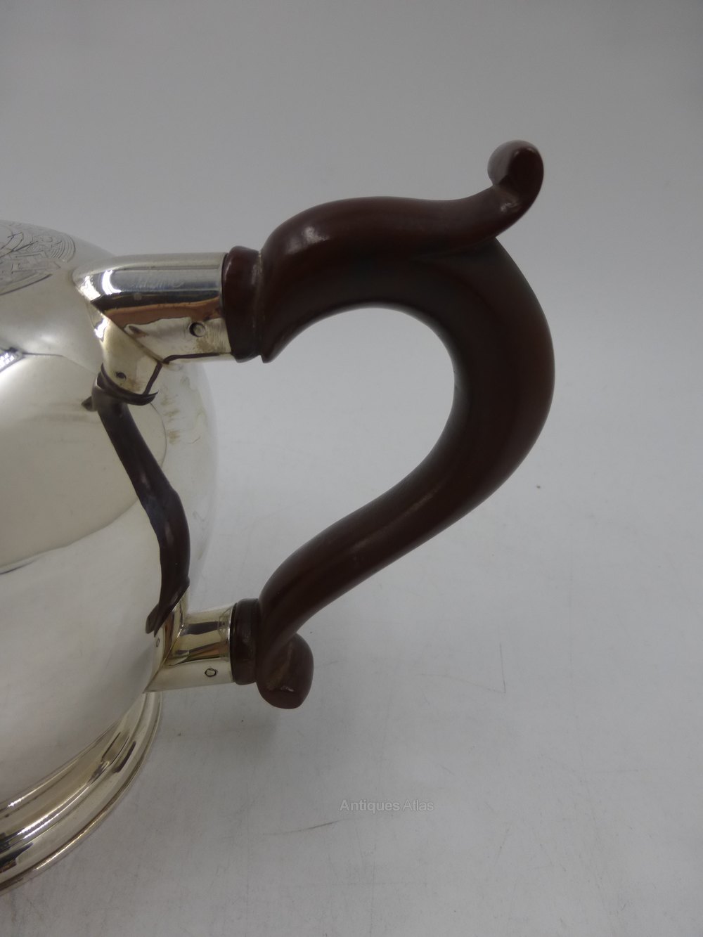 Antiques Atlas - Antique Bullet Shaped Tea Pot London 1915