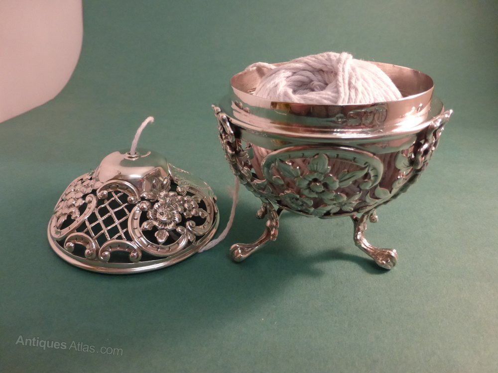 Antiques Atlas - Antique Victorian Silver String Holder. Lon 1892