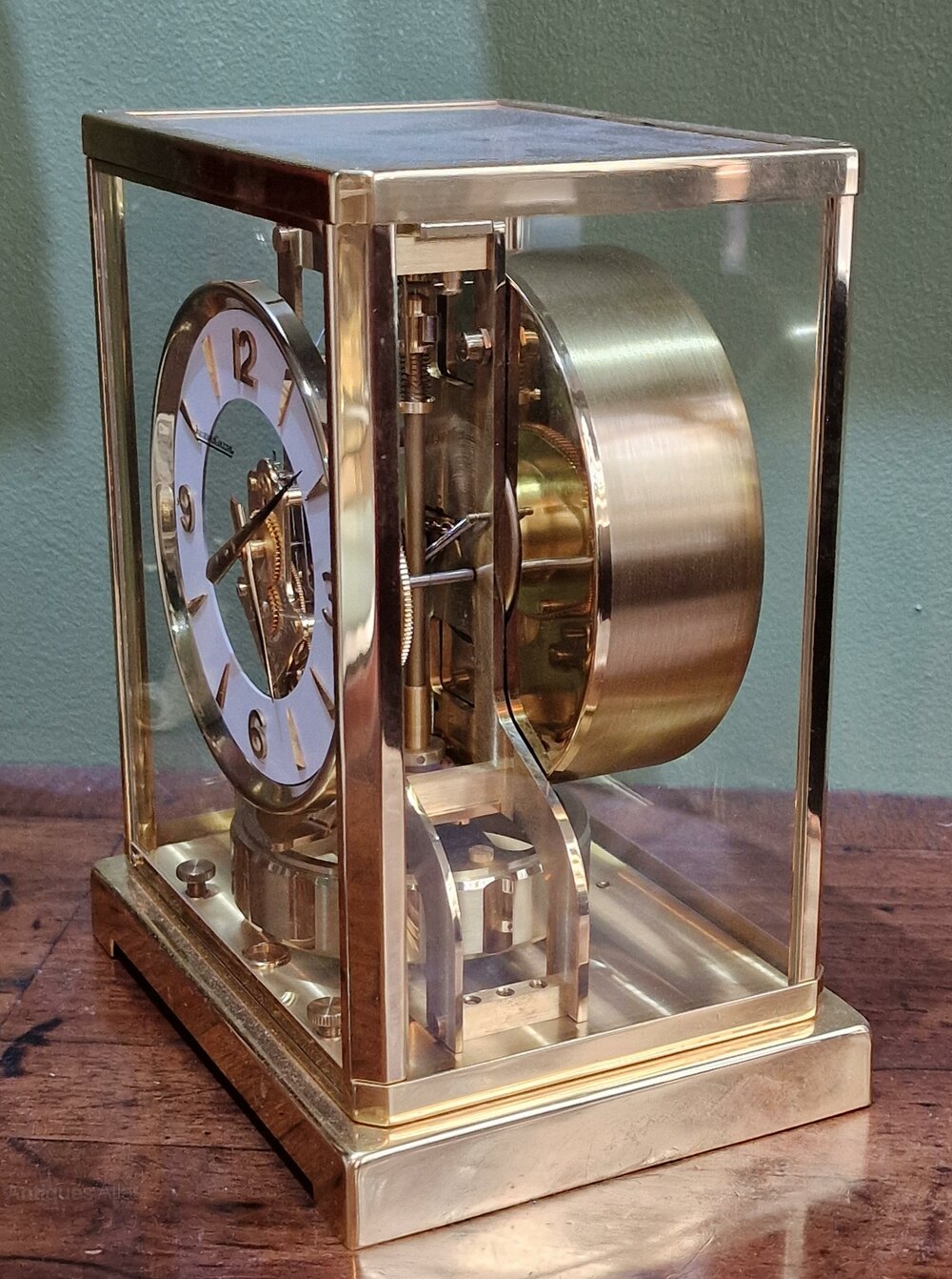 Antiques Atlas - A Jaeger LeCoultre Atmos Clock as579a3593