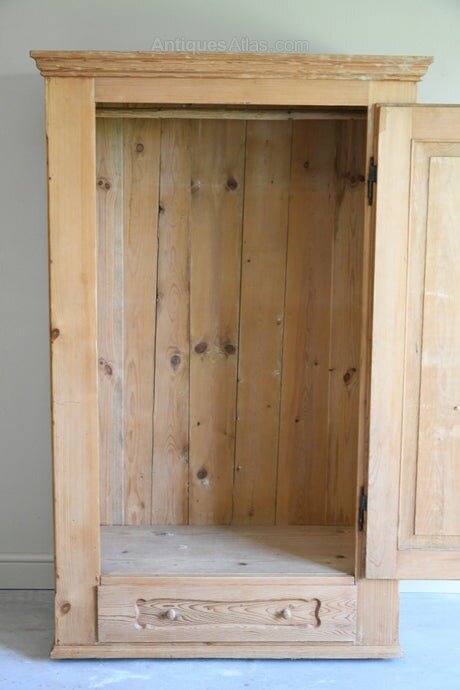 Continental Pine Robe - Antiques Atlas