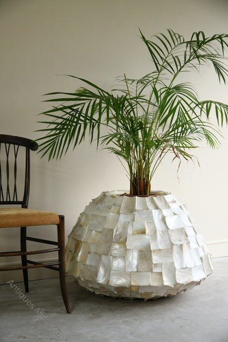 Antiques Atlas - Large Mother Of Pearl Planter as818a4252 / 7343195