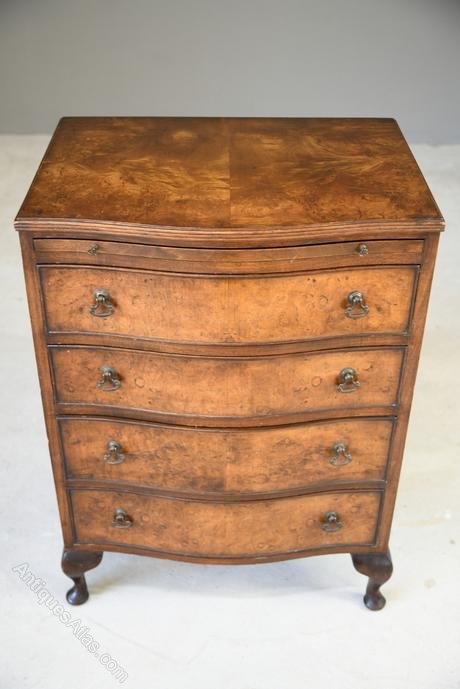 Antiques Atlas - Queen Anne Style Chest Of Drawers