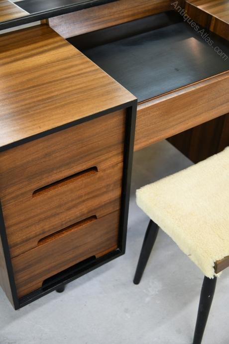 Antiques Atlas - Stag C Range Dressing Table