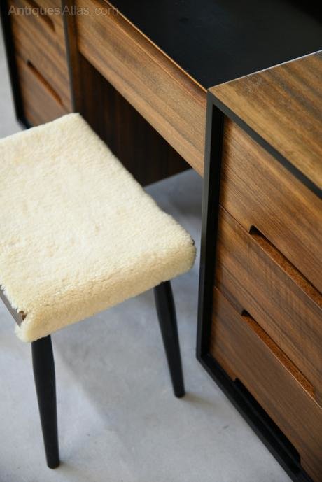 Antiques Atlas - Stag C Range Dressing Table