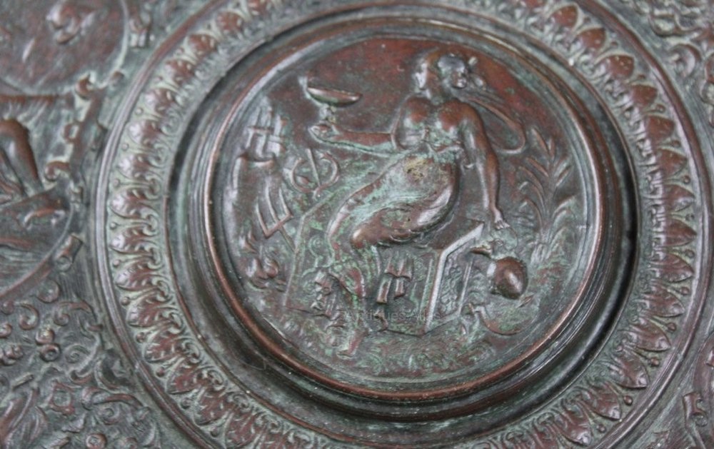 Antiques Atlas - Venus Dish