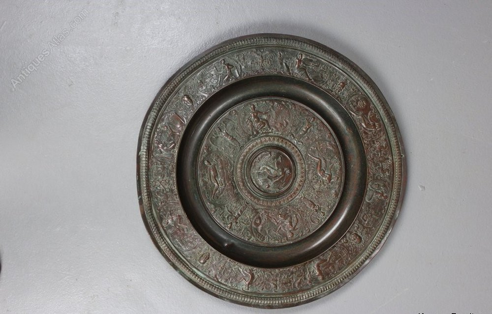 Antiques Atlas - Venus Dish