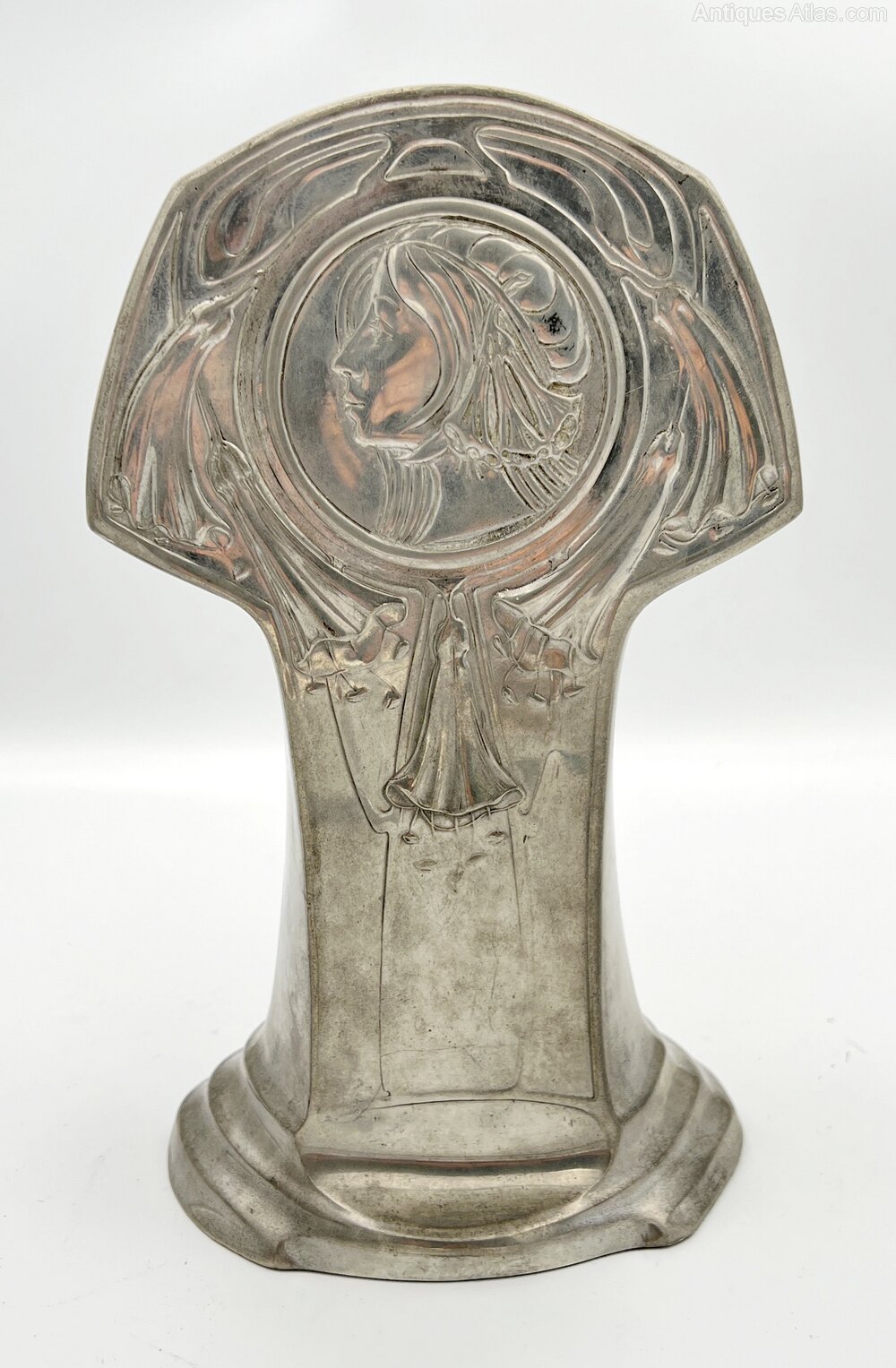 Antiques Atlas - Kayserzinn Art Nouveau Mantel Clock asw1265a011 / KAYSER!