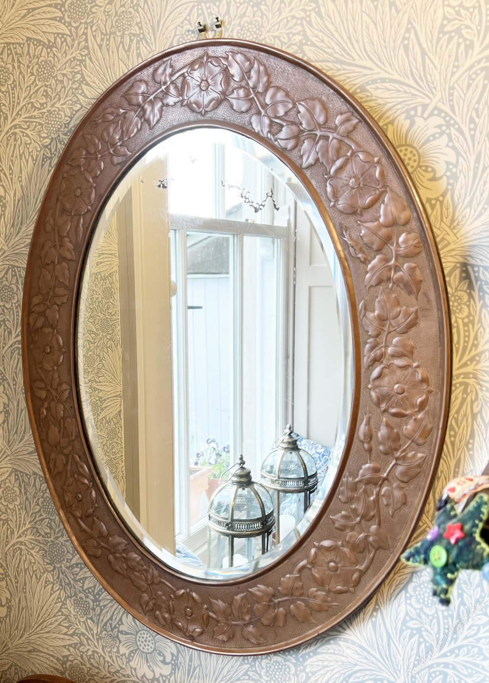 Antiques Atlas - Keswick School Of Industrial Arts Copper Mirror ...
