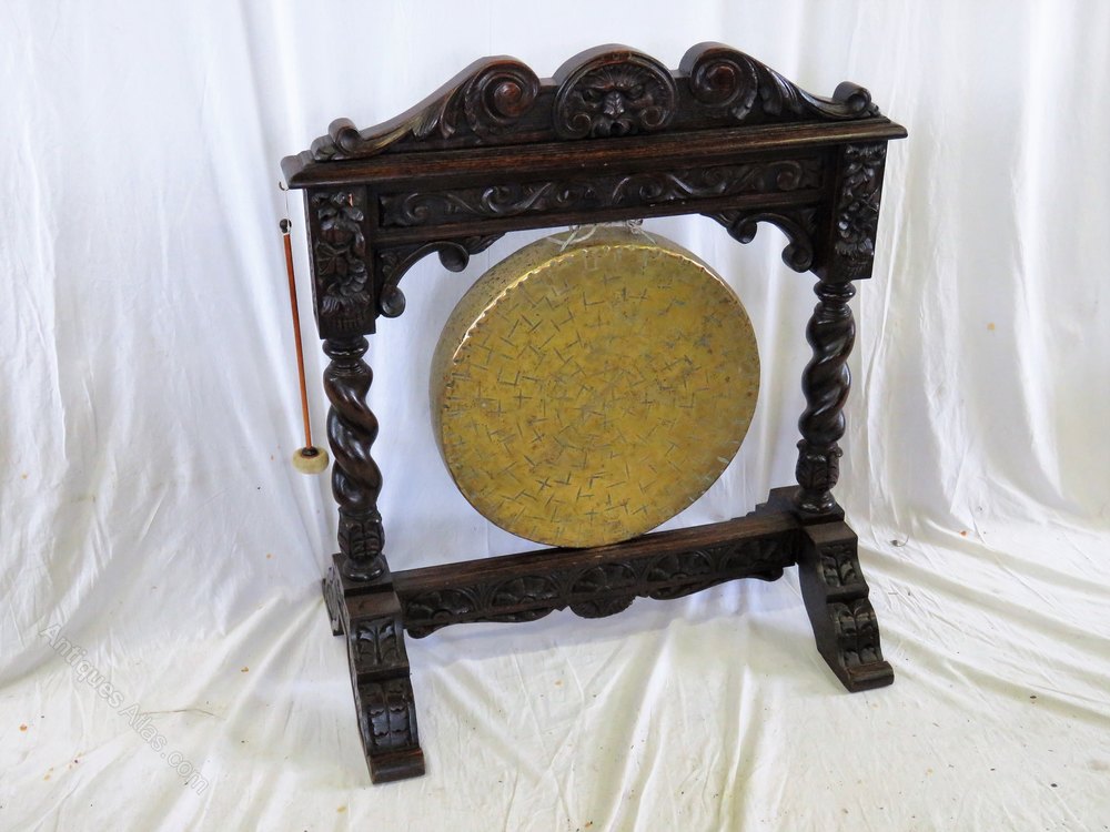 Large Dinner Gong In Oak Frame as565a317 - Antiques Atlas