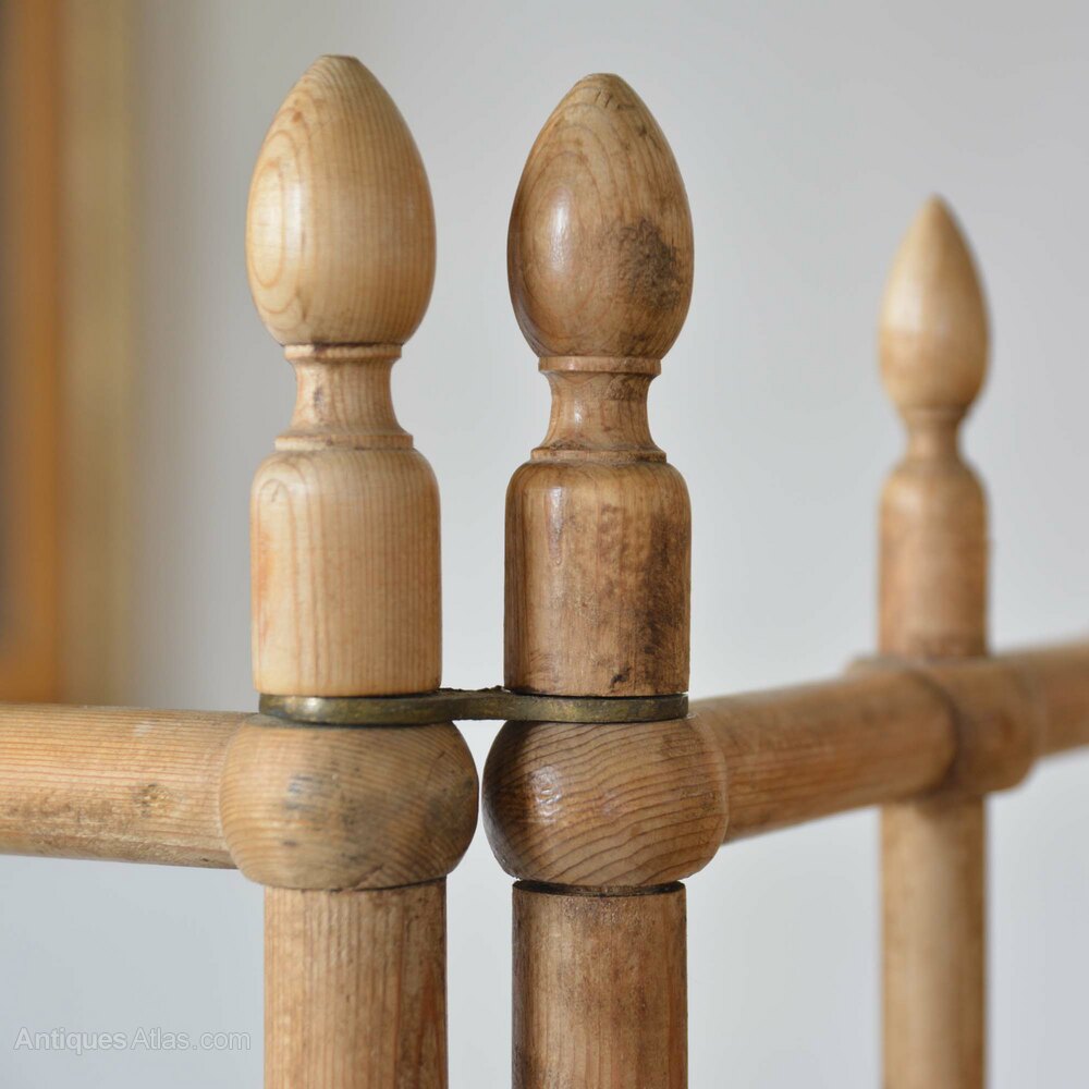 French Three Fold Pine Screen as965a975 / BCSL9325 - Antiques Atlas