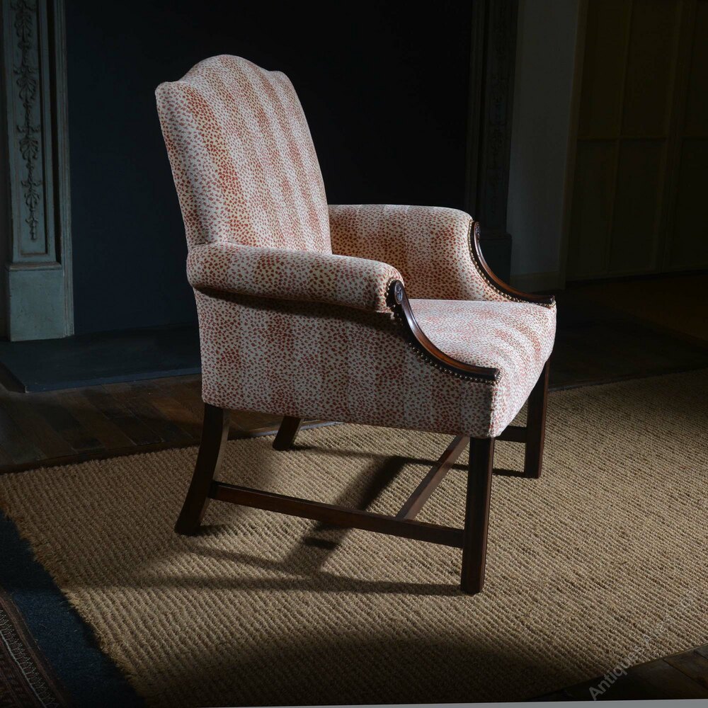 Georgian Mahogany Camel Back Armchair - Antiques Atlas