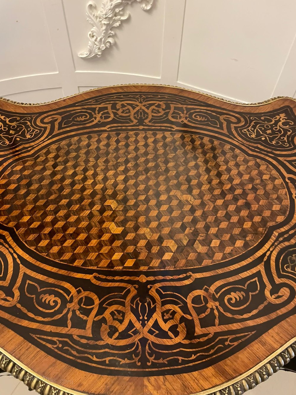 Antique Marquetry And Parquetry Centre Table - Antiques Atlas