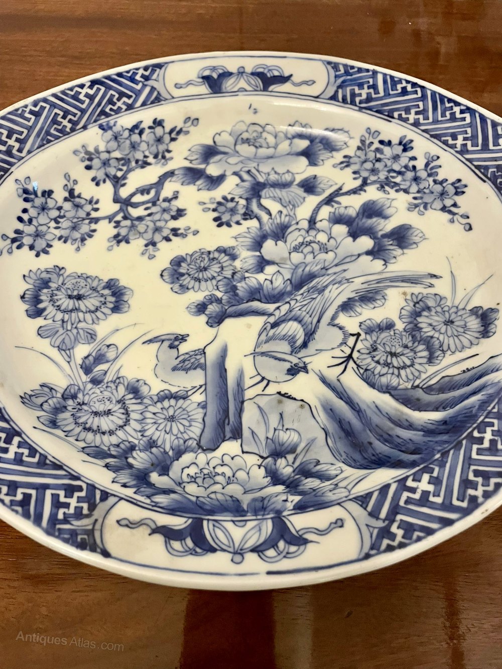 Antiques Atlas - Antique Quality Japanese Blue And White Imari Dish