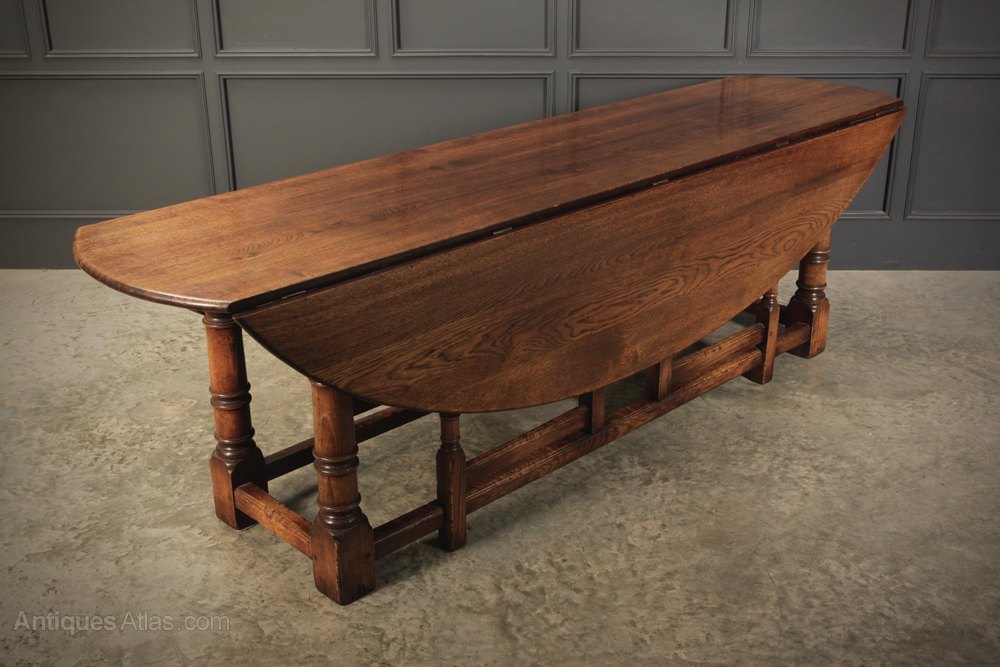Antiques Atlas - Very Large Drop Leaf Oak Dining Table