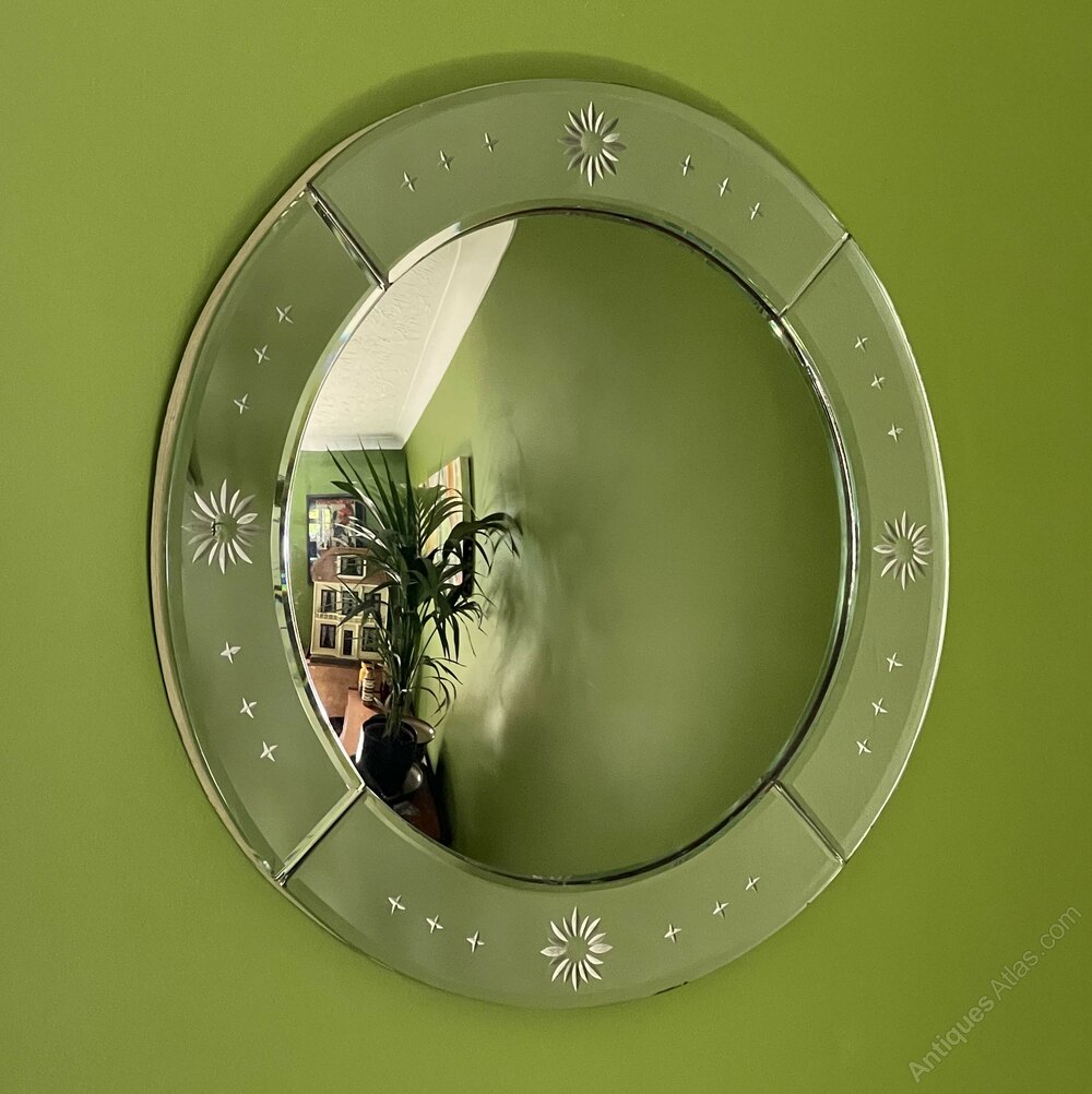 Antiques Atlas - 1950s Fish Eye Convex Wall Mirror as1177a087 / 23080023