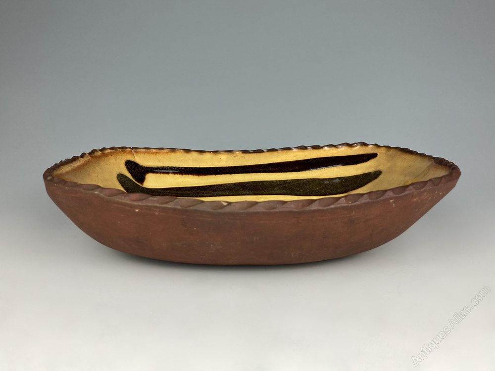 Antiques Atlas - Early Winchcombe Pottery Slipware Earthenware Dish