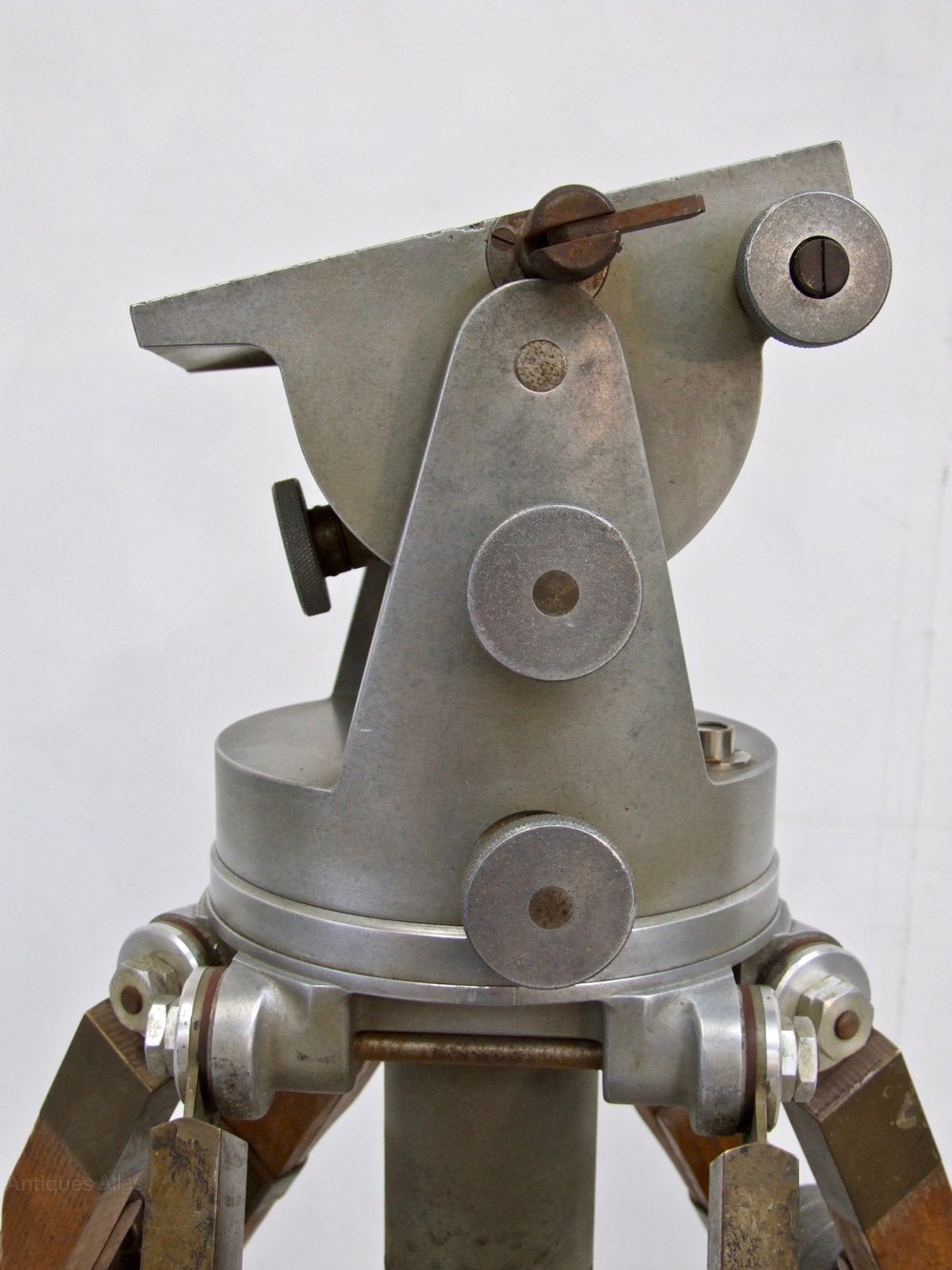 Antiques Atlas - Good Vintage Large Format Film Camera Stand Tripod ...