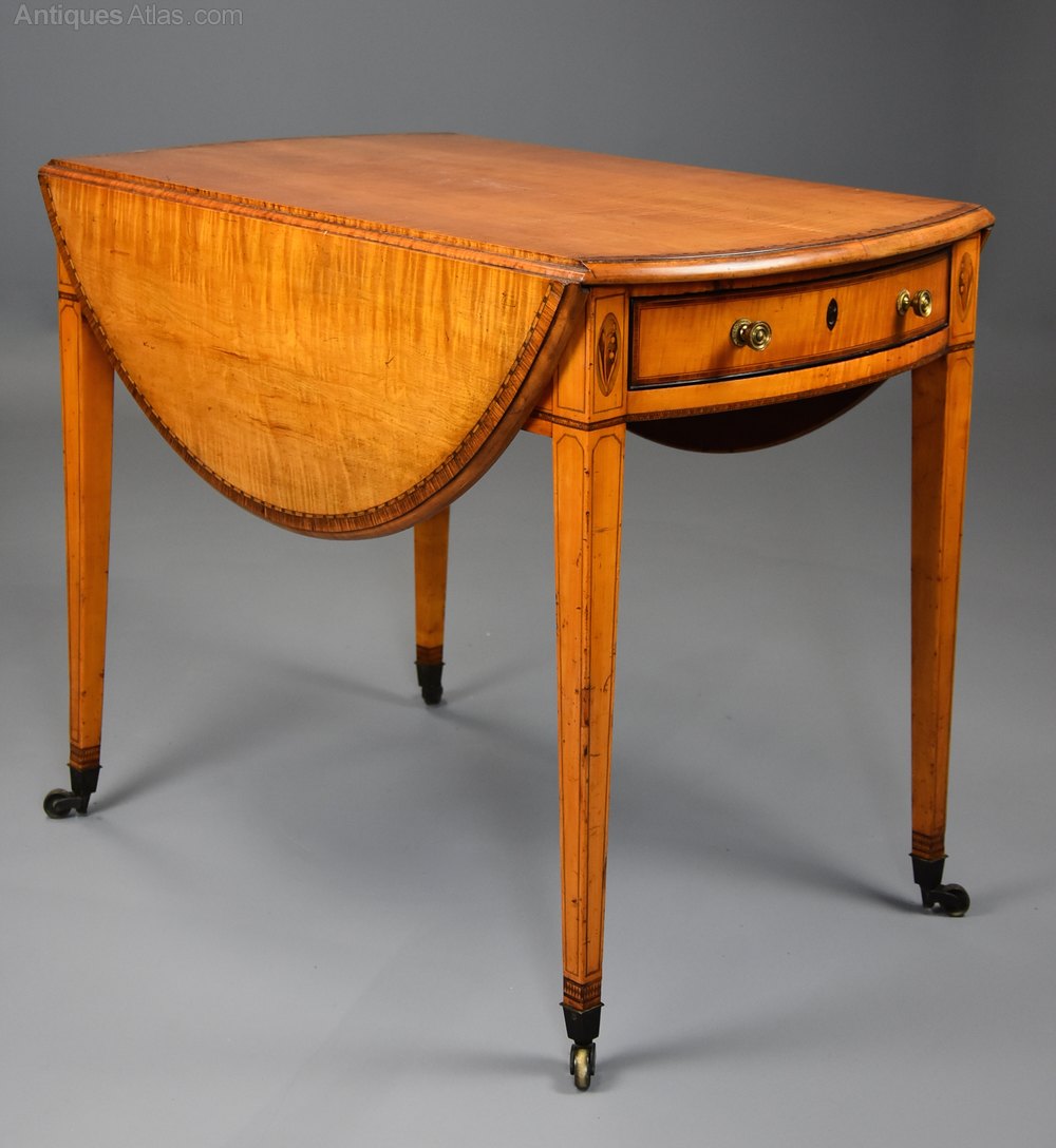 Rare 18thc Fiddleback Sycamore Pembroke Table - Antiques Atlas