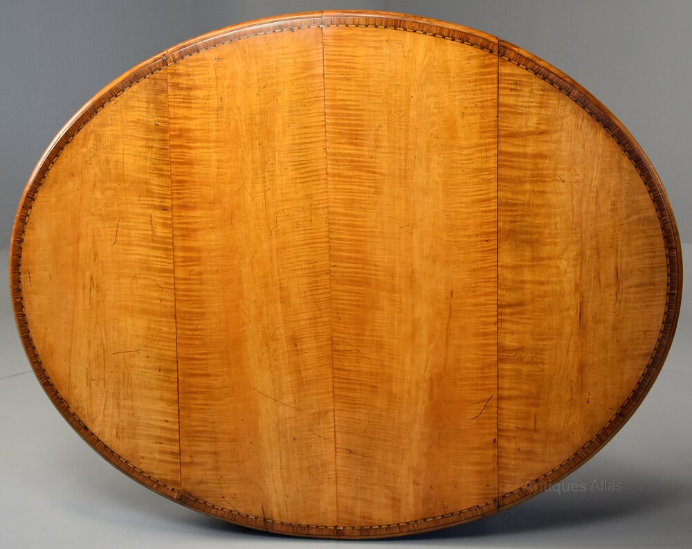 Rare 18thc Fiddleback Sycamore Pembroke Table - Antiques Atlas