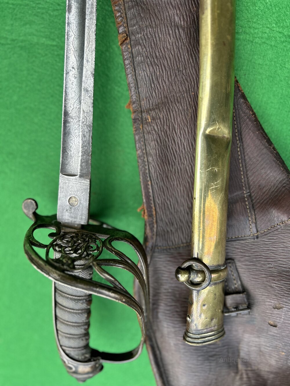 Antiques Atlas - Victorian 1822 Infantry Sword C/w Sword Bag as1248a012 ...