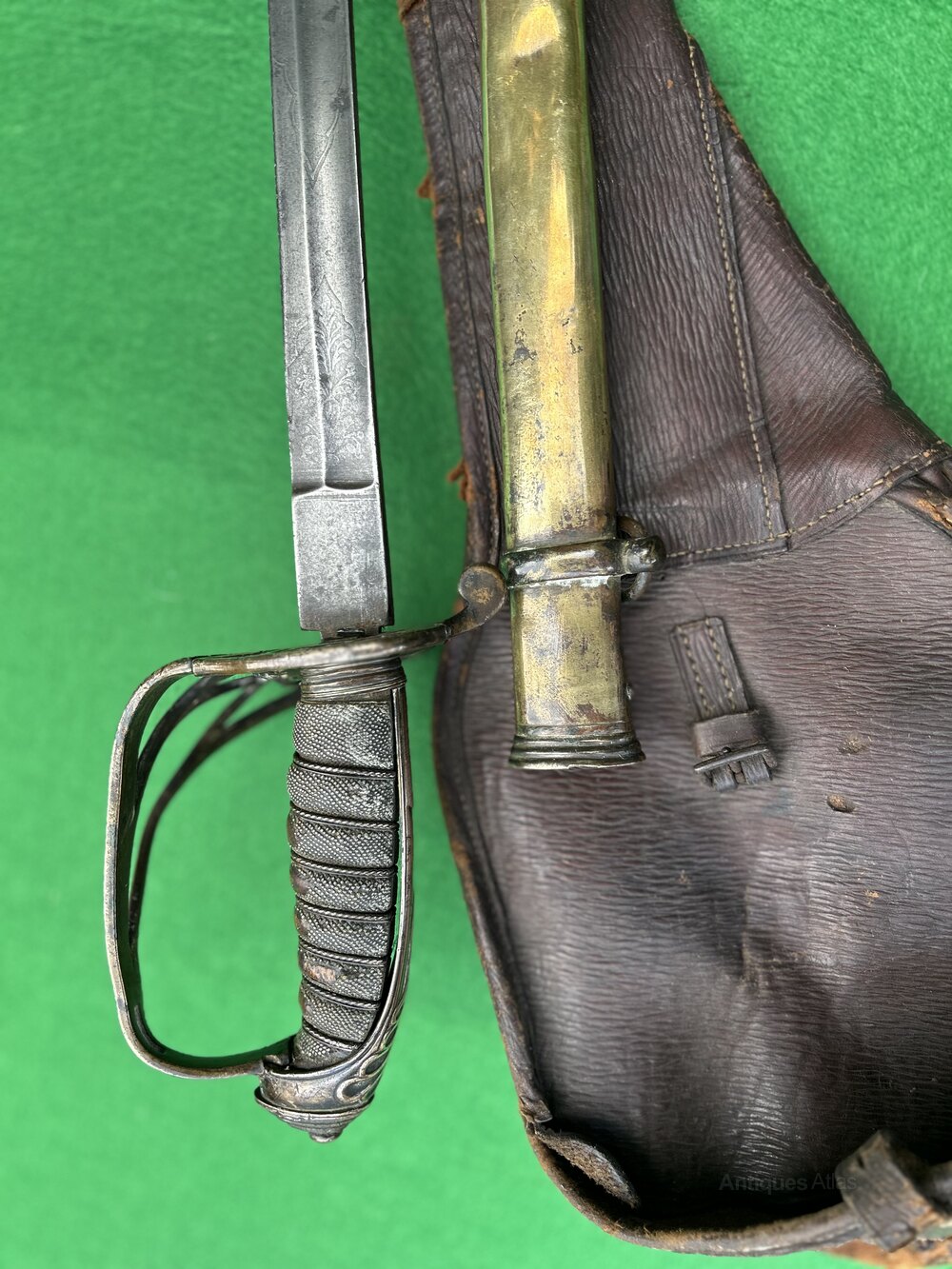 Antiques Atlas - Victorian 1822 Infantry Sword C/w Sword Bag as1248a012 ...