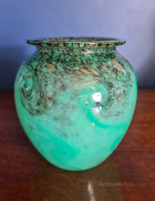 Antiques Atlas - Beautiful Monart Glass Vase With Aventurine C1930