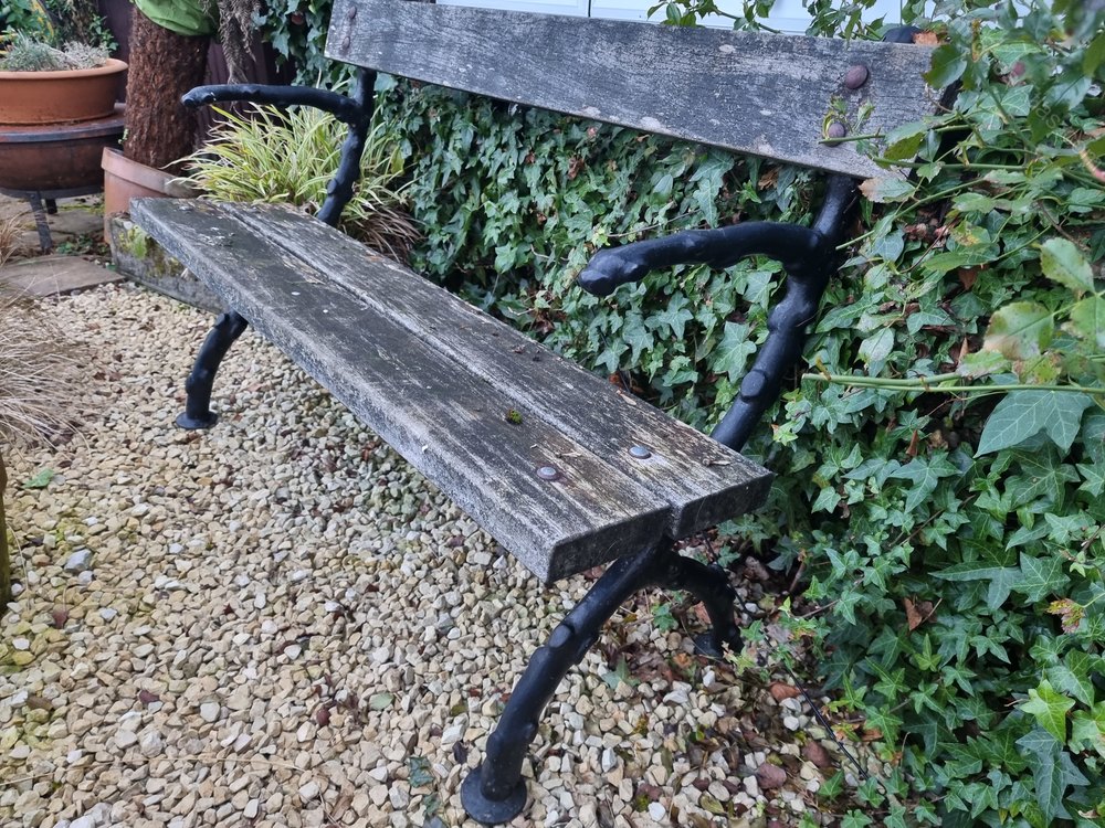 Antiques Atlas - Heavy Sturdy Victorian Garden Bench