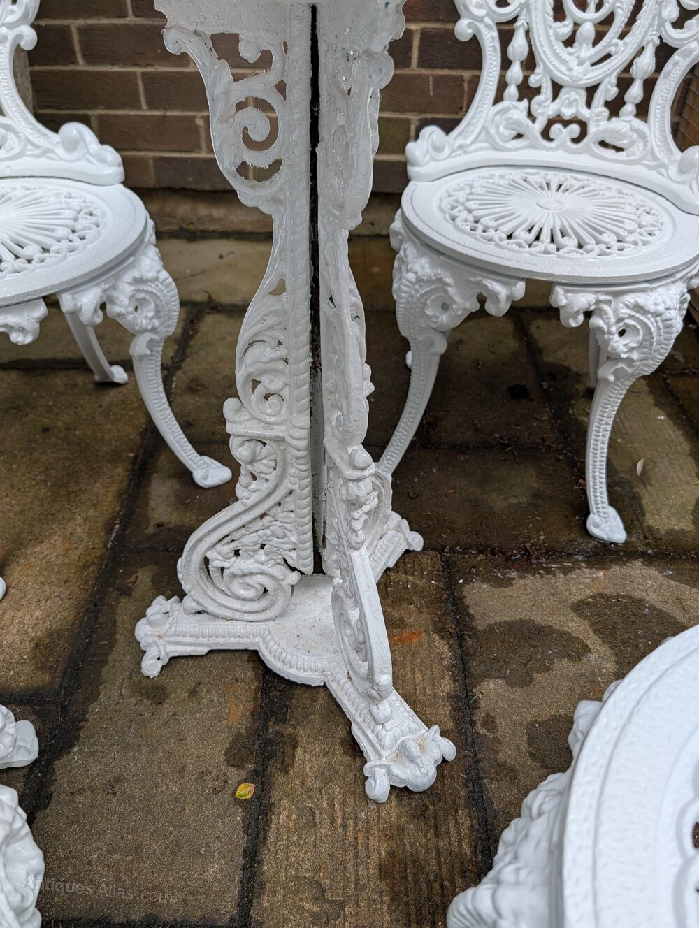 Antiques Atlas - Set 4 Cast-iron Garden Chairs, Coalbrookdale Table ...