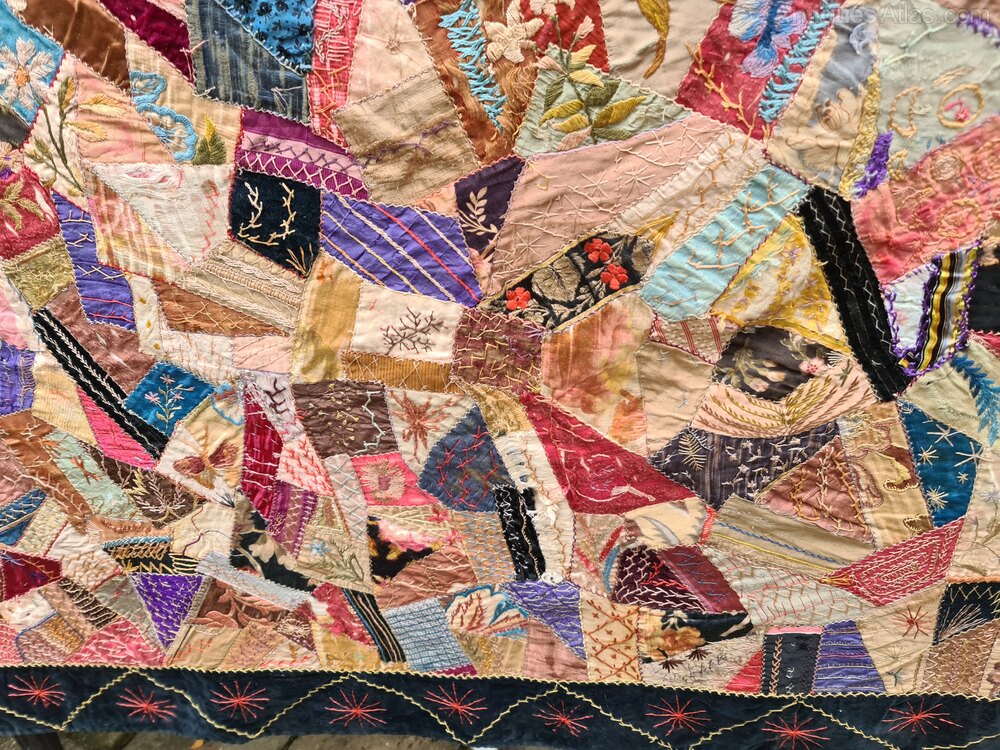 Antiques Atlas - Superb Victorian Patchwork Quilt - Museum Quality