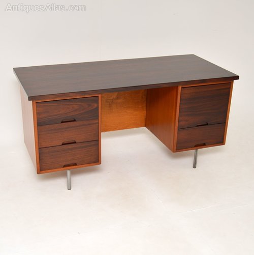 Antiques Atlas - 1950s Vintage Hilleplan Desk By Robin Day