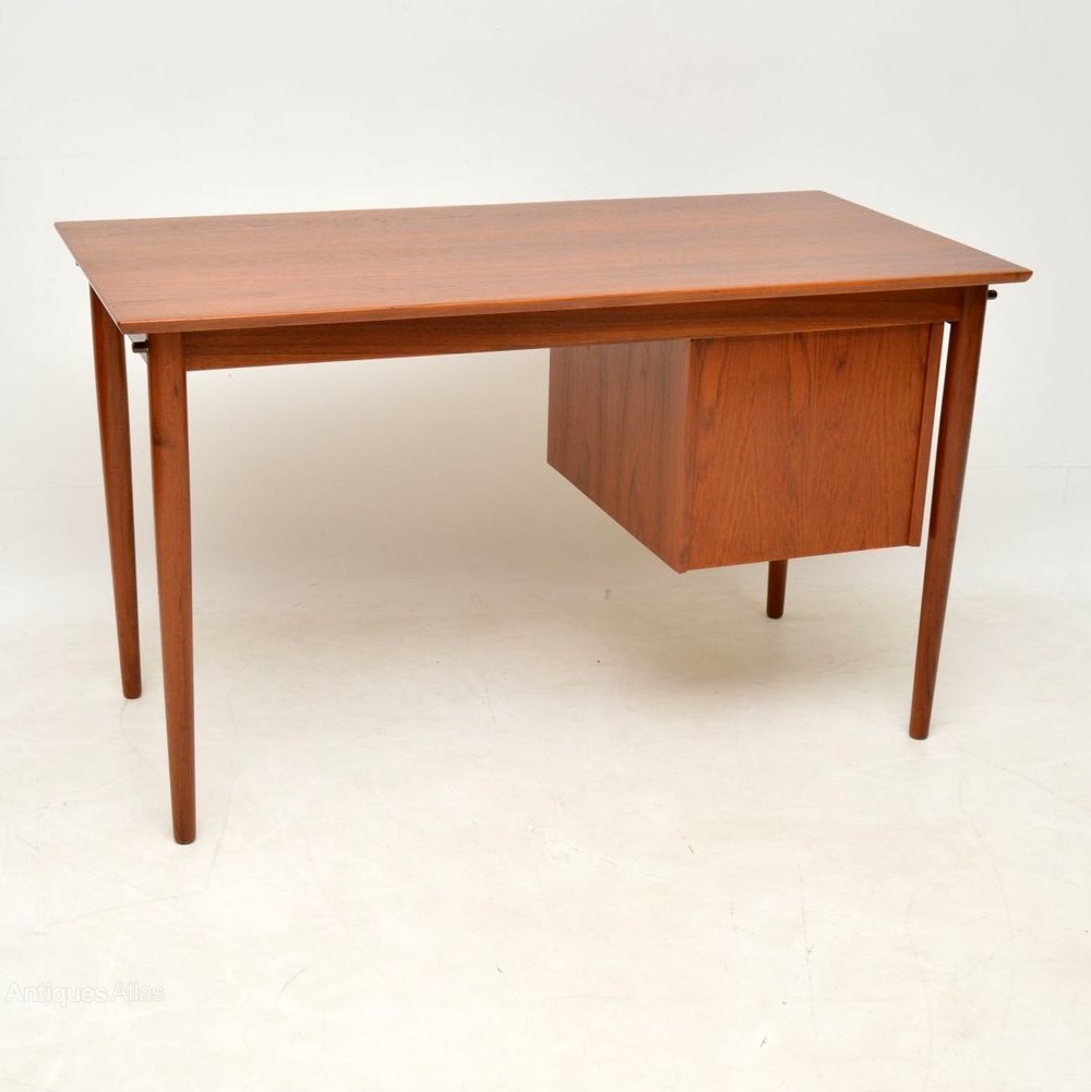 Antiques Atlas - 1960’s Vintage Danish Teak Desk By Arne Vodder