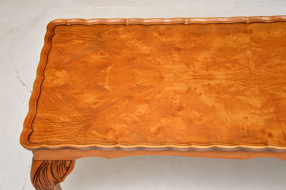 Antique Burr Walnut Pie Crust Coffee Table - Antiques Atlas