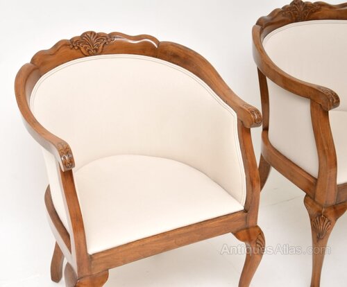 Pair Of Antique Queen Anne Style Walnut Armchairs as592a14661 / 12878 ...