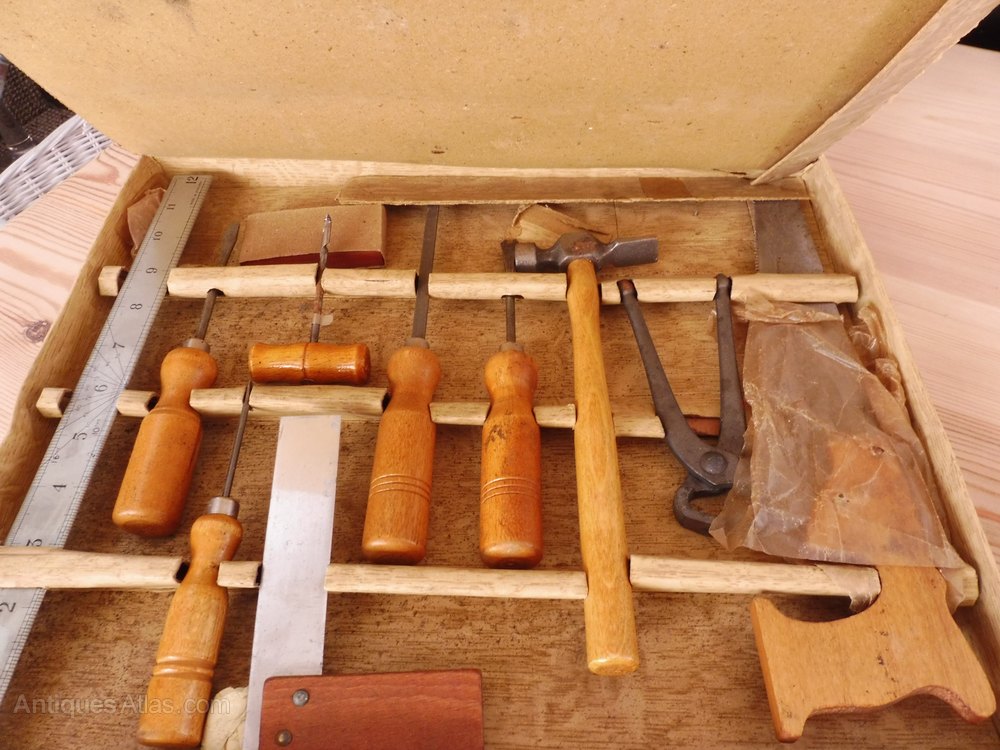 Antiques Atlas - Childrens Original Boxed Vintage Tool Set as511a1254 ...
