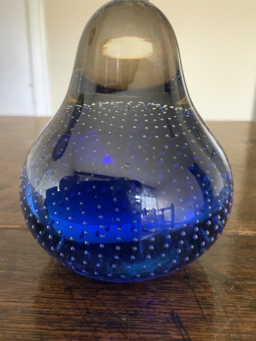 Antiques Atlas - Vintage Pear Controlled Bubble Glass Paperweight