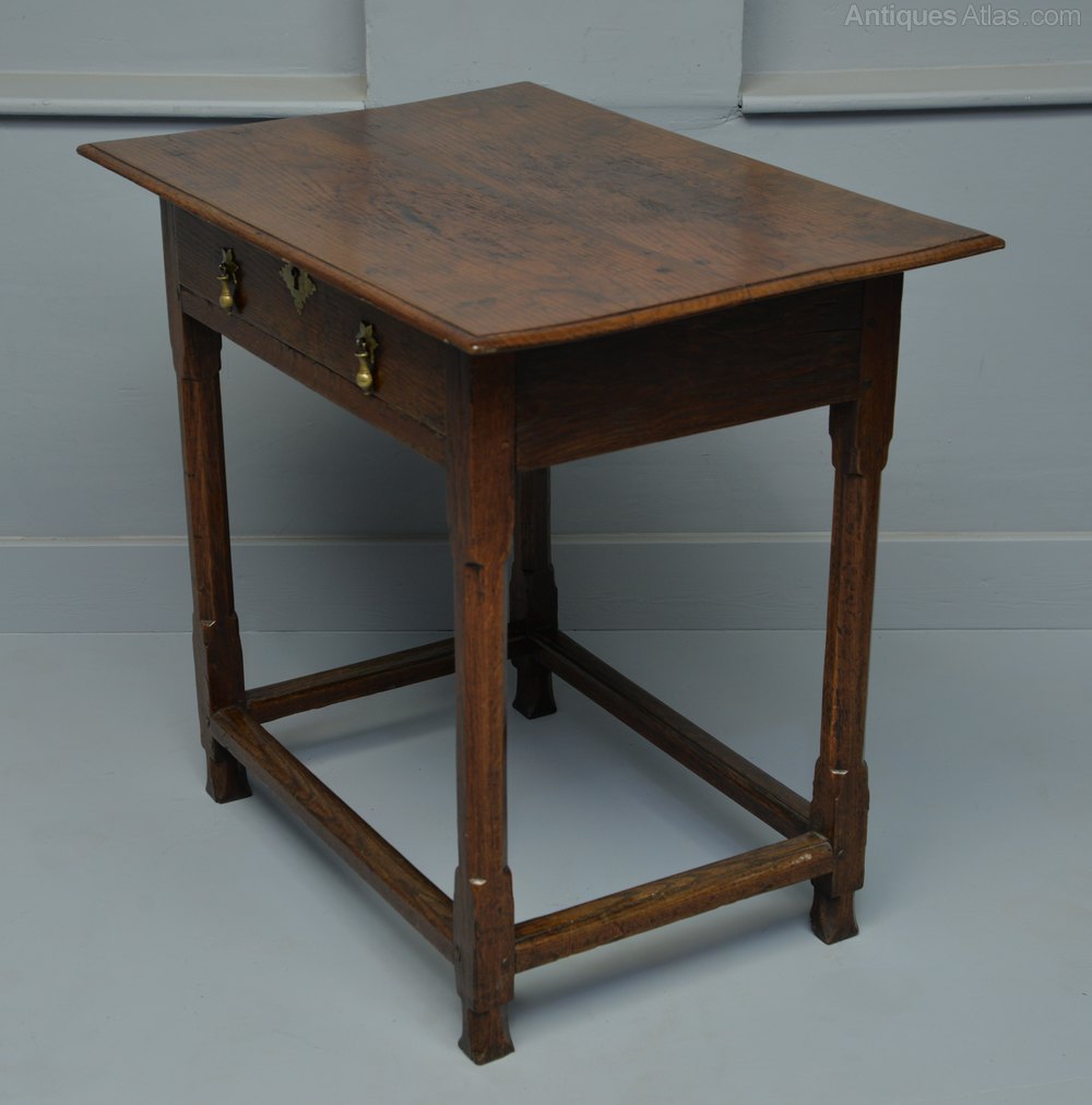 Early 18th Century Oak Side Table as510a502 - Antiques Atlas